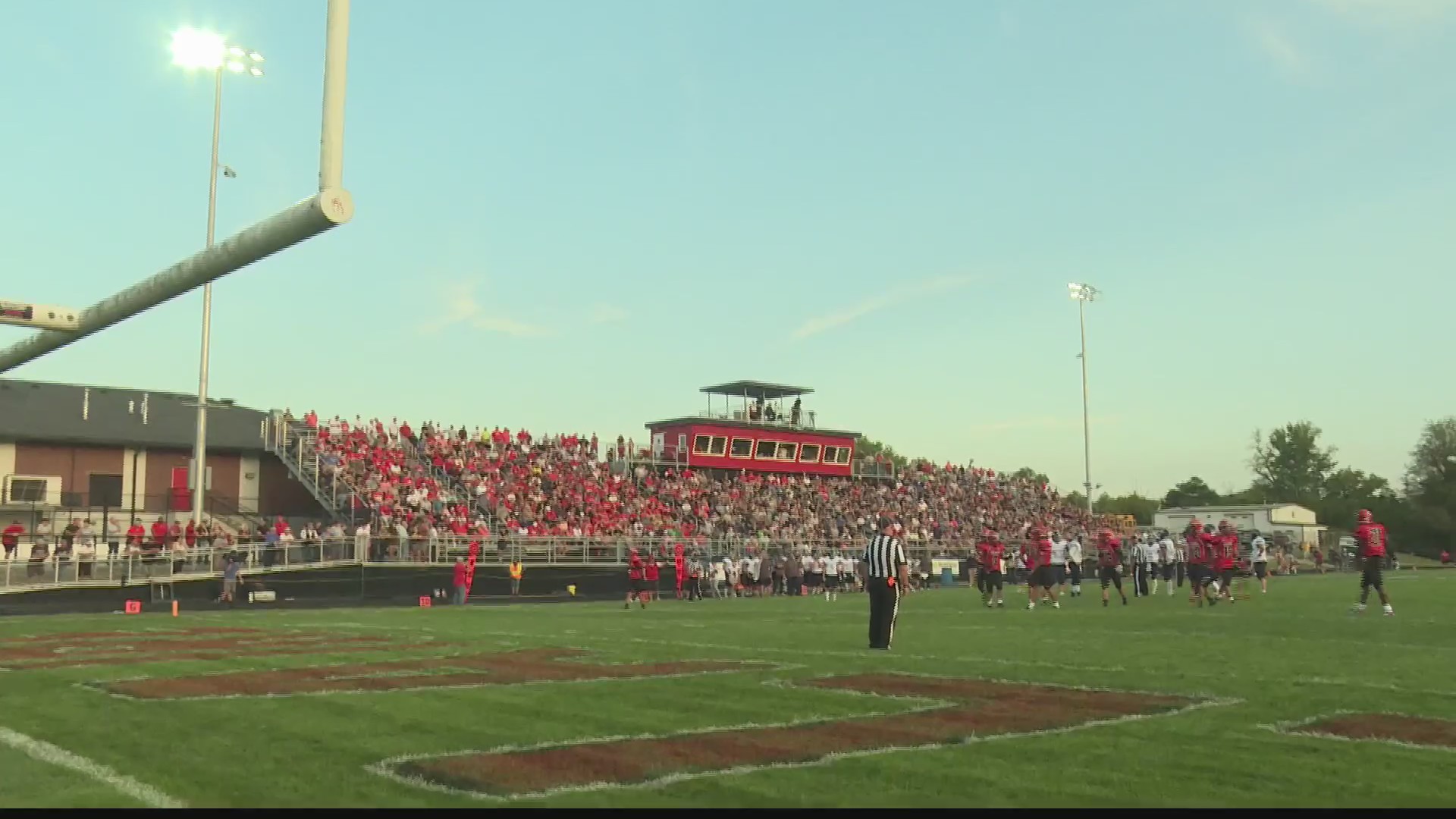 Bellaire Wins In First Night Home Game – WTRF