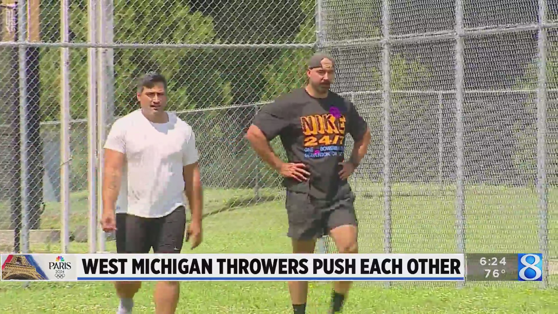 2 Olympic discus throwers push each other at training – KHON2