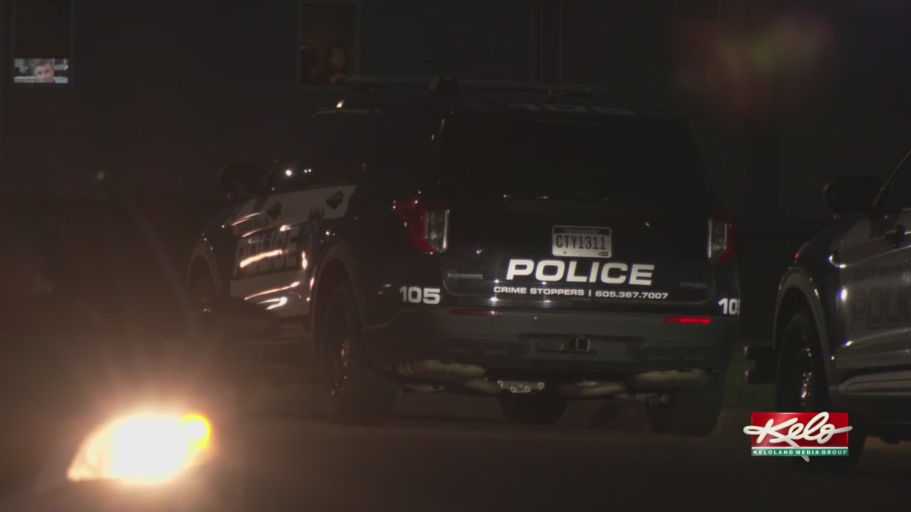 1 arrest for AR-15 firing in 69th and Tanner neighborhood – KELOLAND.com