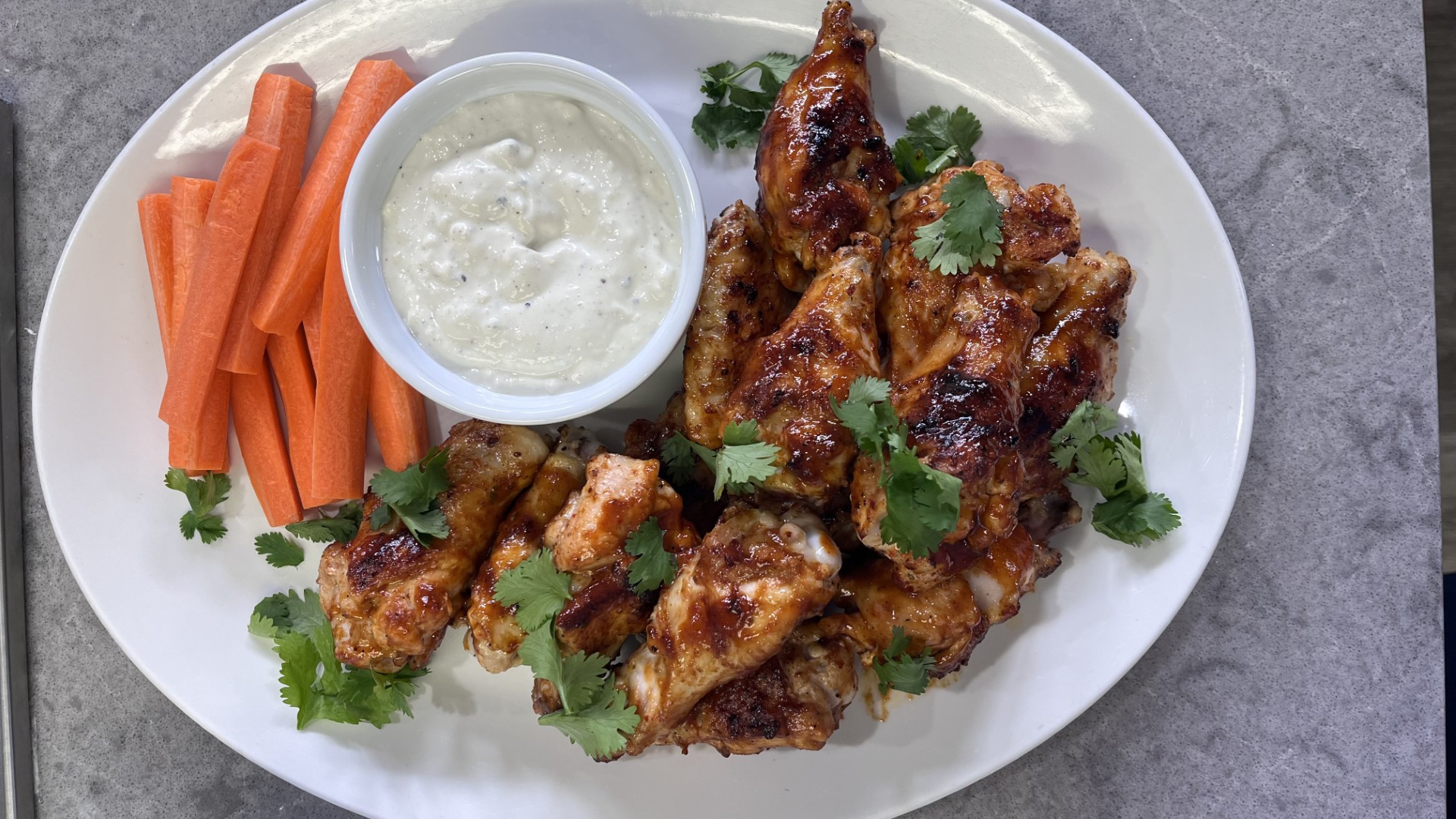 In the Kitchen: Maple Chipotle Wings with Bleu Cheese Dip – WPRI.com