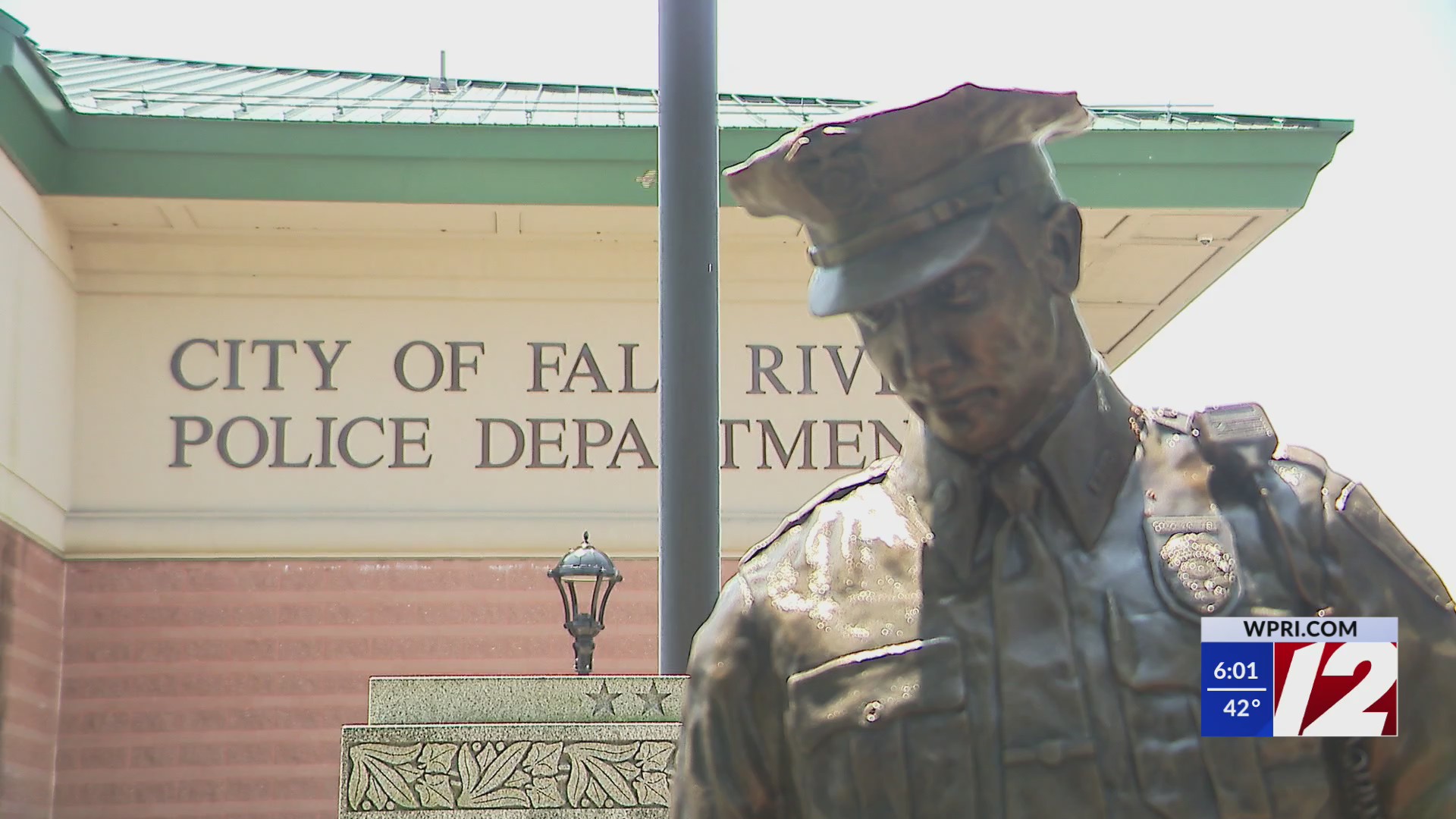 Fall River fires ex-police chief over unregistered guns, threatening ...