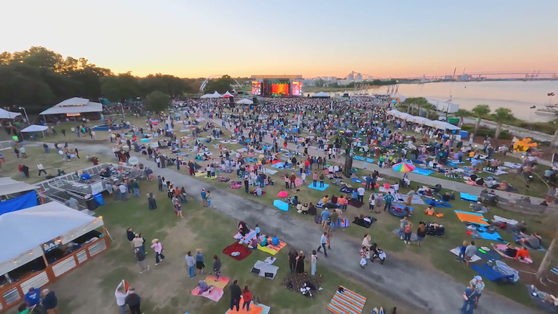 Riverfront Revival adjusts schedule due to weather conditions – WCBD News 2
