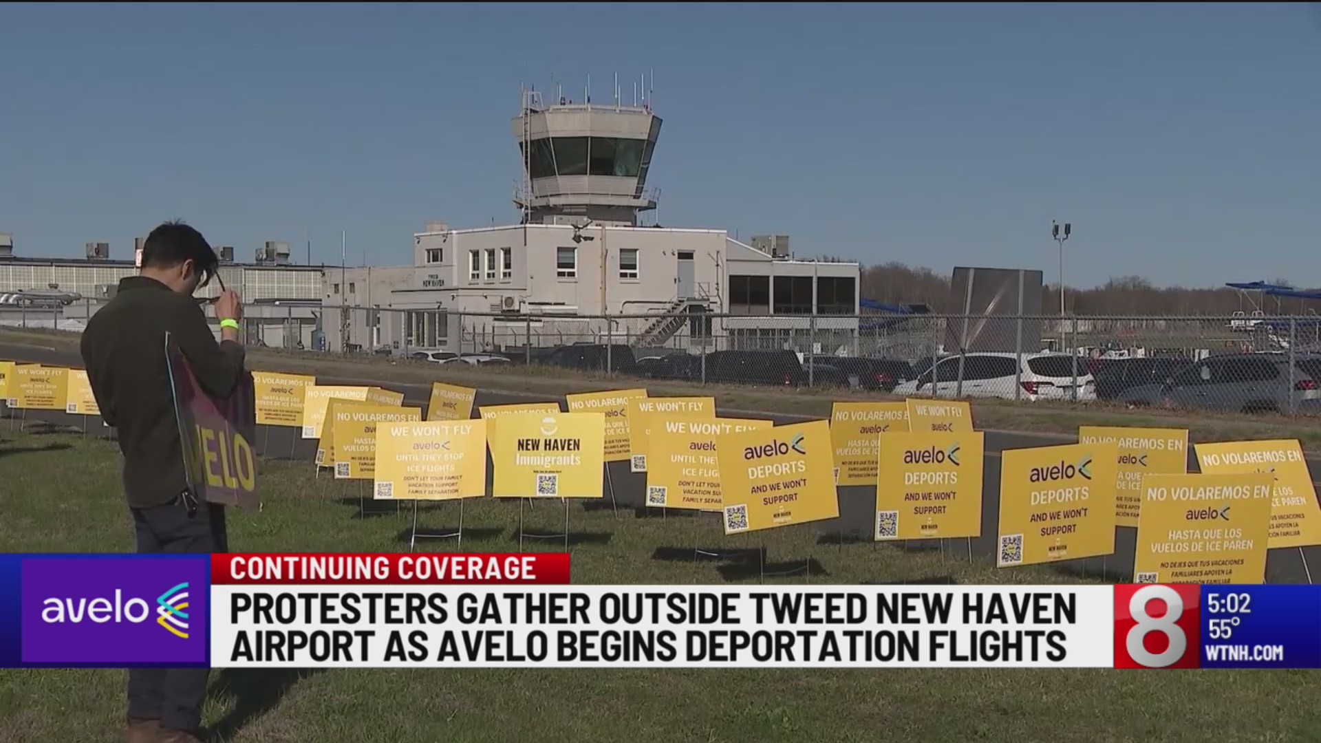 Over 100 at Tweed protest Avelo’s deportation flight – WTNH.com