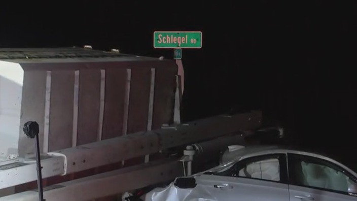 Motor vehicle accident partially closes Schlegel Road and Phillips Road ...