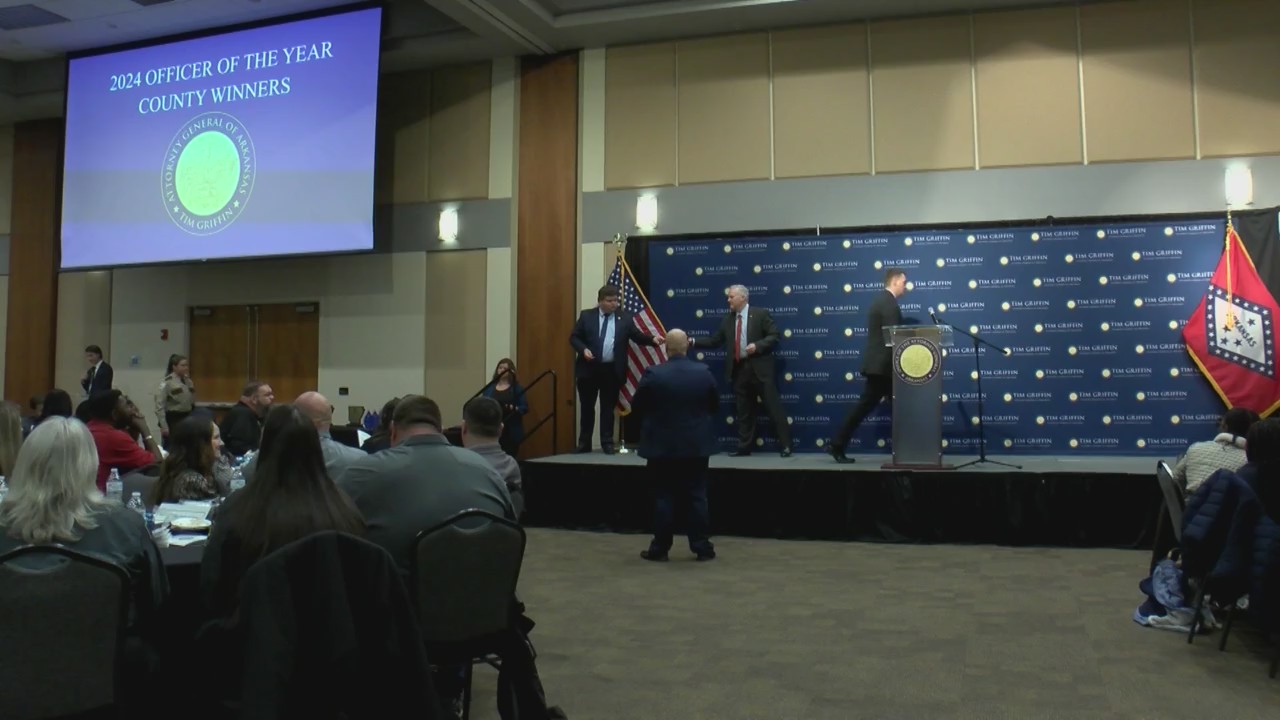 Attorney General Tim Griffin honors top law enforcement officers in the ...