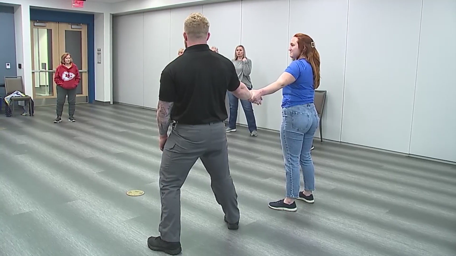 Merriam police hold class teaching women self defense – FOX 4 Kansas ...