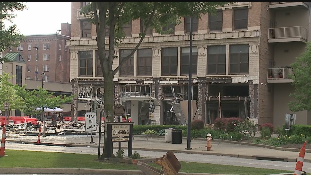Residents recall one year anniversary of Realty Building explosion ...
