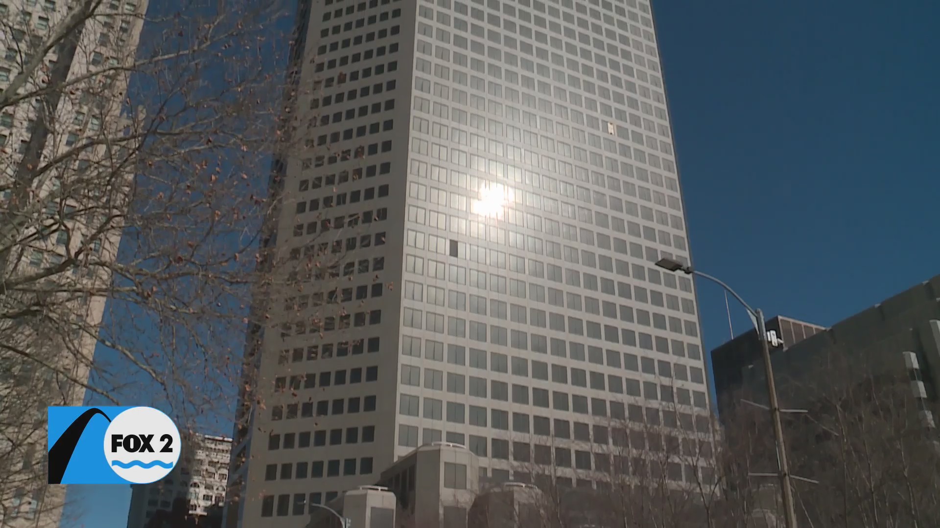 Trending Tropics: St. Louis building ranks among world’s tallest vacant ...