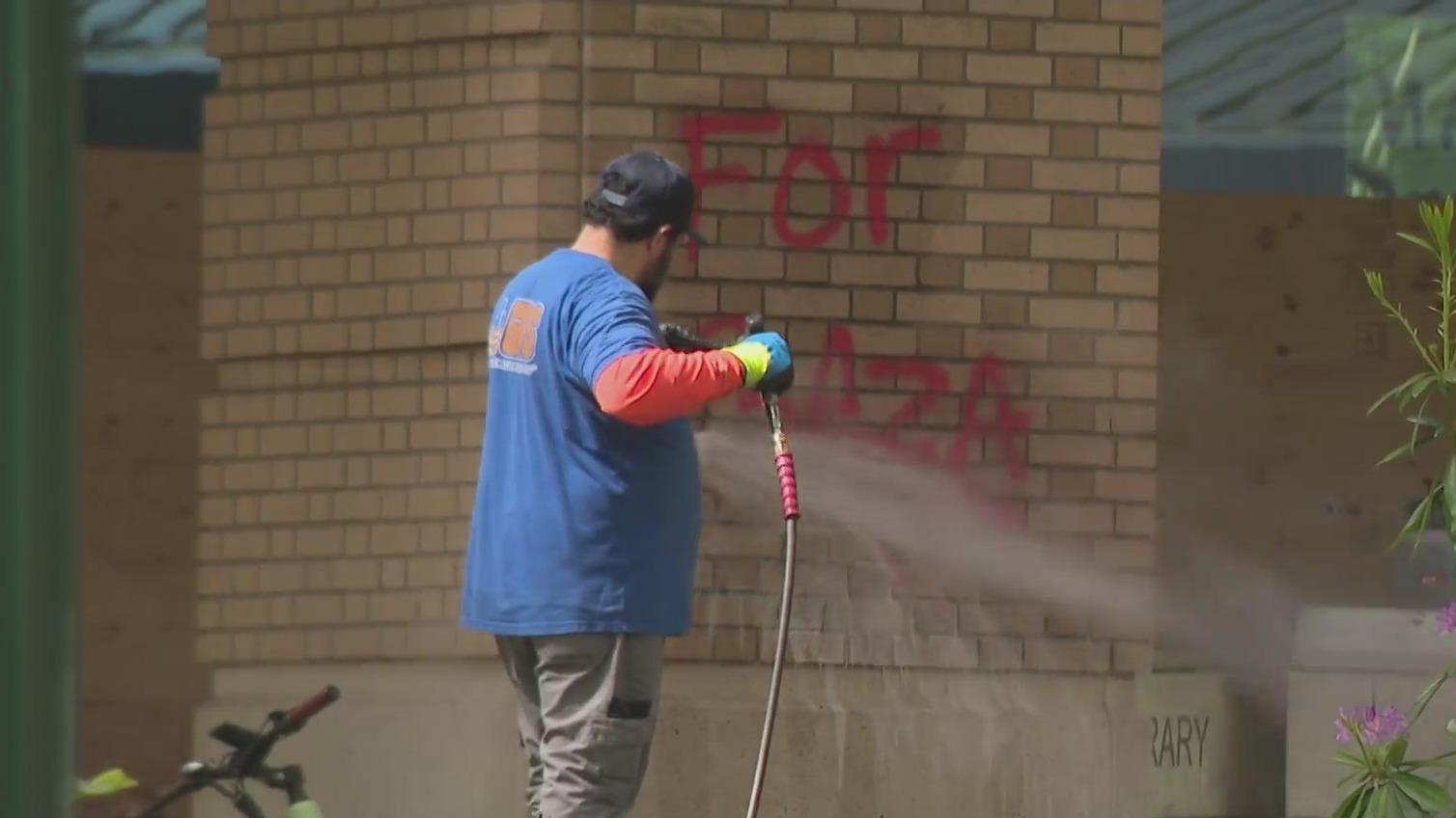 Protest cleanup underway at Portland State University – KOIN.com
