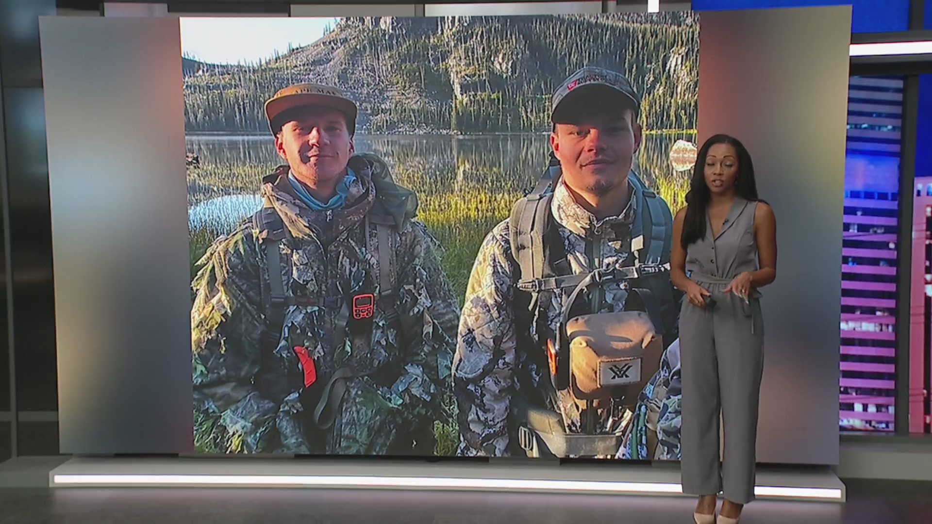 ‘Massive search’ continues for hunters reported missing in southern ...