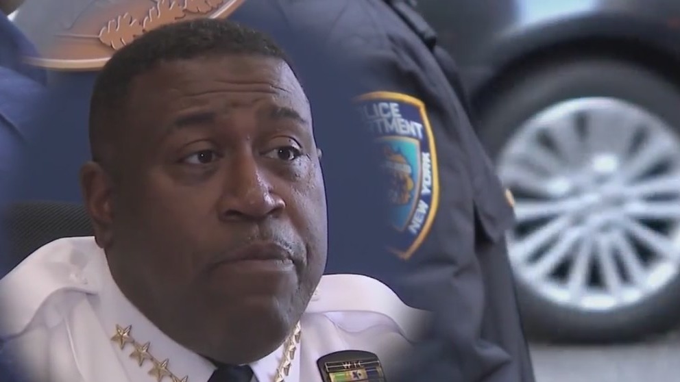 Investigations of NYPD Chief Jeffrey Maddrey continue – PIX11