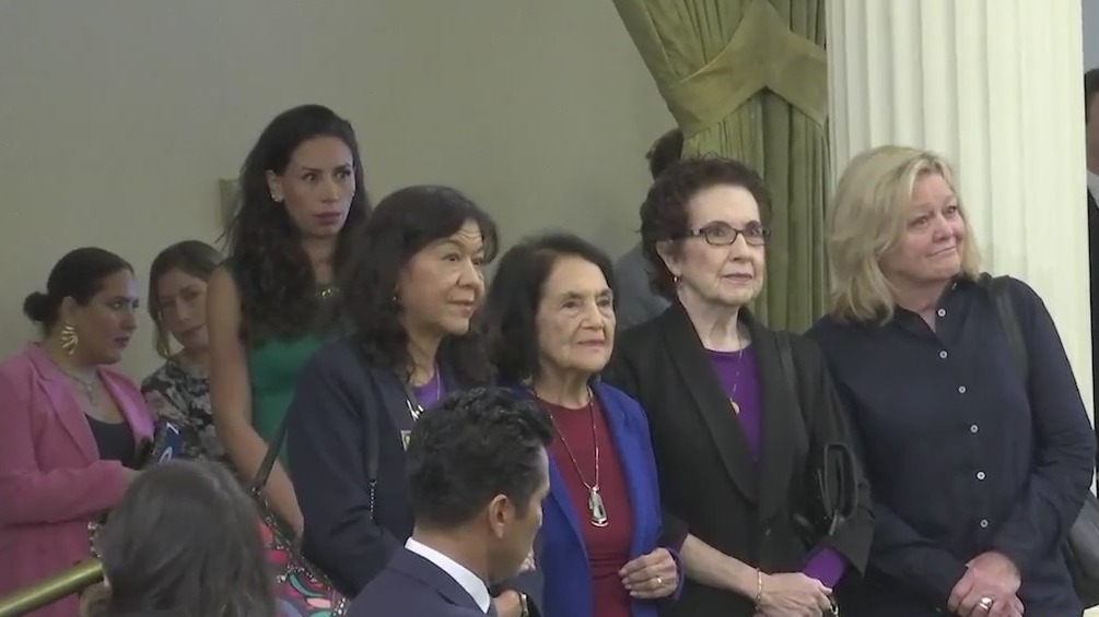 Legislature honors Civil Rights Activist Dolores Huerta on her 95th ...