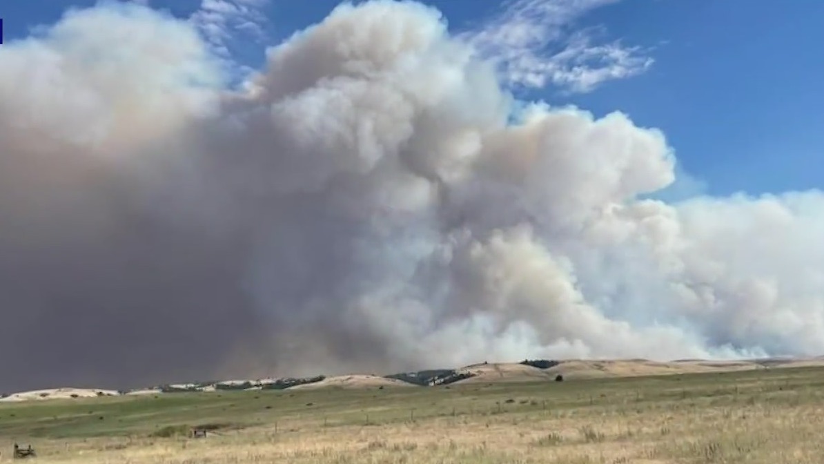 Oregon wildfire season intensifies with five fires now at ‘megafire ...