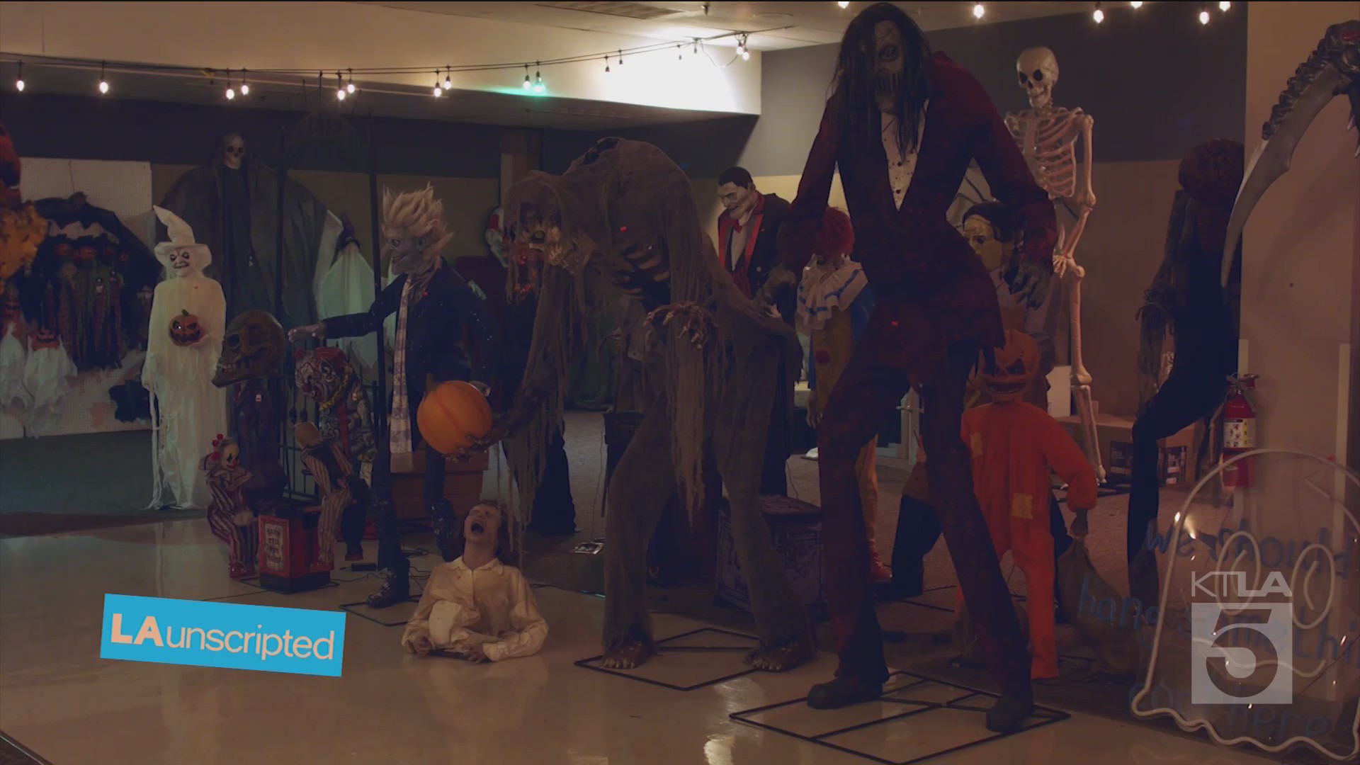 The Best Halloween Store Ever Raises the Fright Bar – KTLA