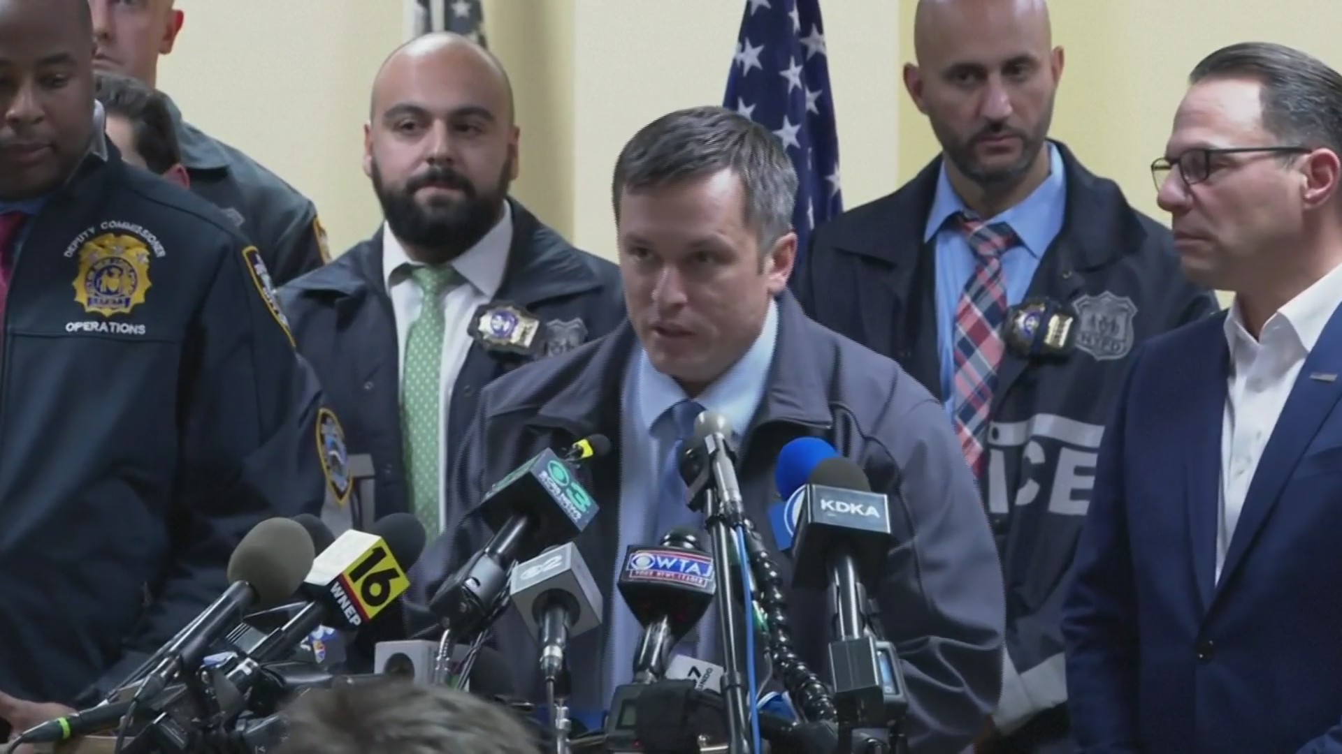 Pennsylvania governor, police provide update on suspect in ...