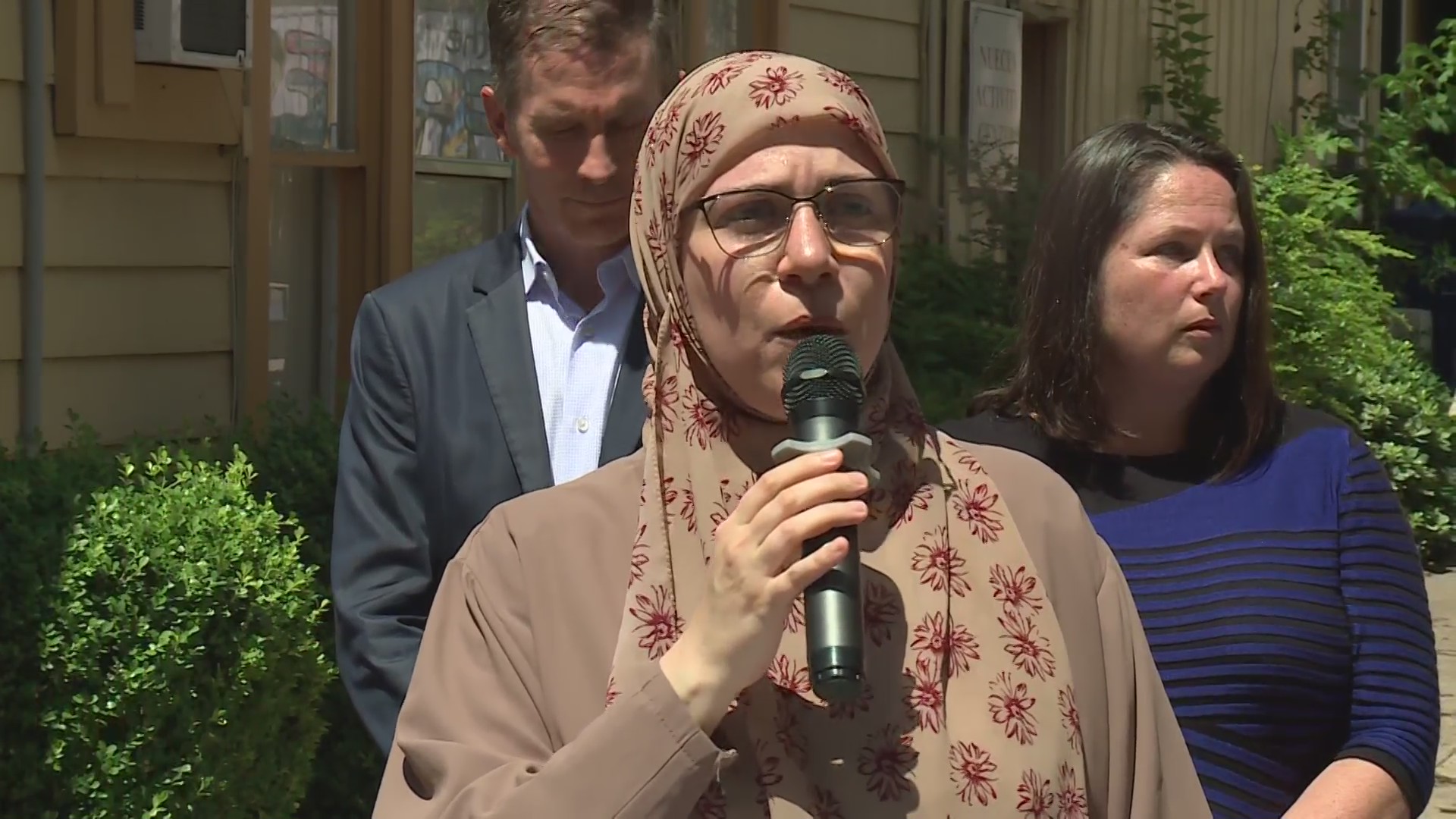 Watch Live: CAIR-Austin to discuss vandalized local mosques – KXAN Austin