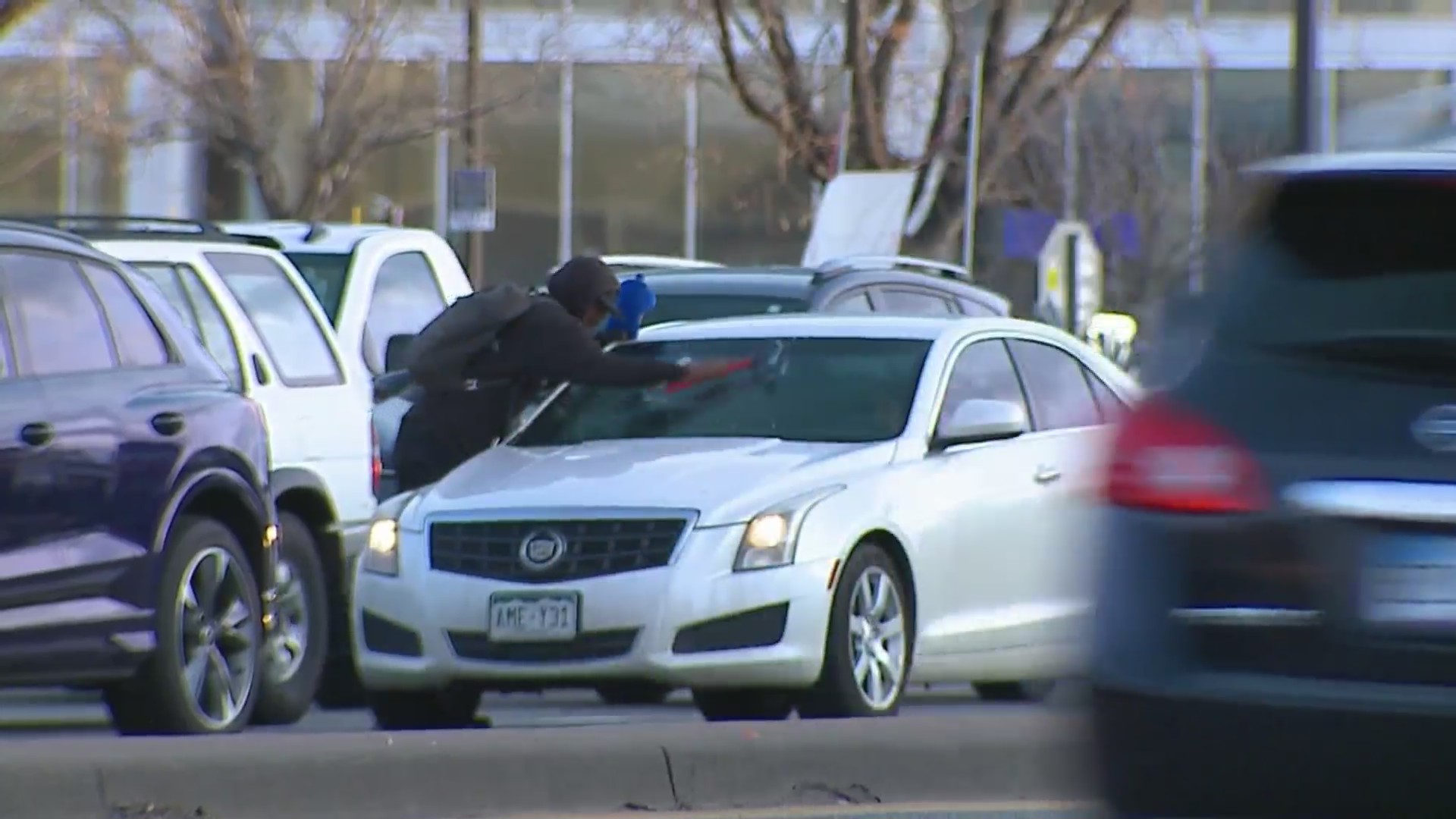 Drivers frustrated with aggressive window washers; What are your rights ...