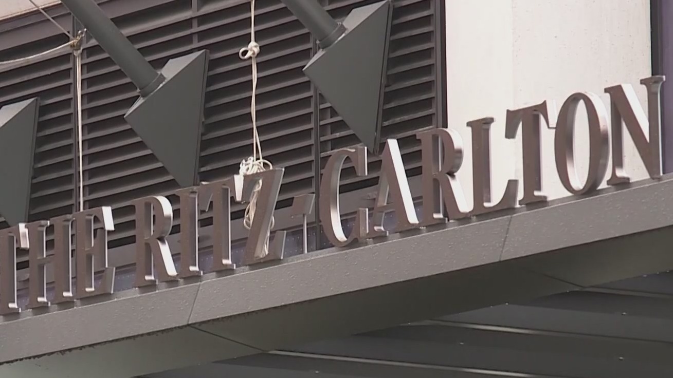 Ritz-Carlton in Portland sold back to lender to ‘strengthen’ struggling ...