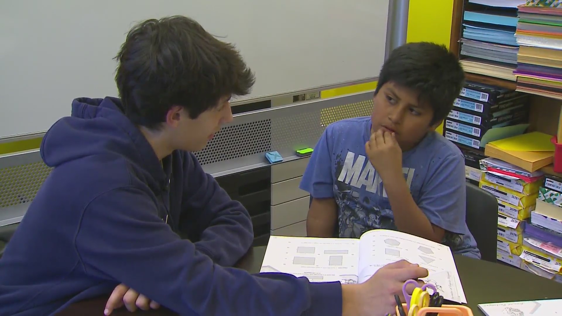Teen brings love of math to others while tutoring young kids – WGN-TV