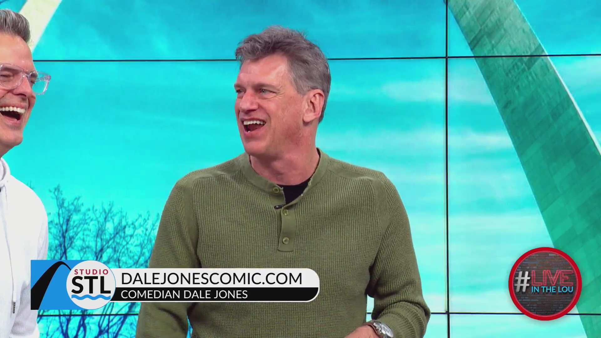 Comedian Dale Jones performs at the St. Charles Funny Bone – FOX 2