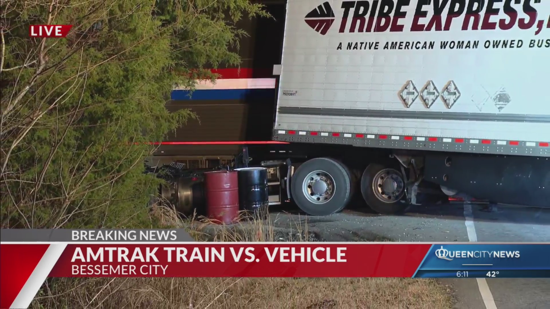Amtrak train stopped in Gaston County after hitting tractor-trailer ...