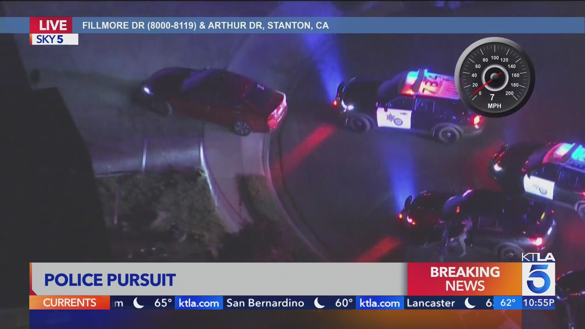 Pursuit suspect kisses dog goodbye before getting arrested – KTLA