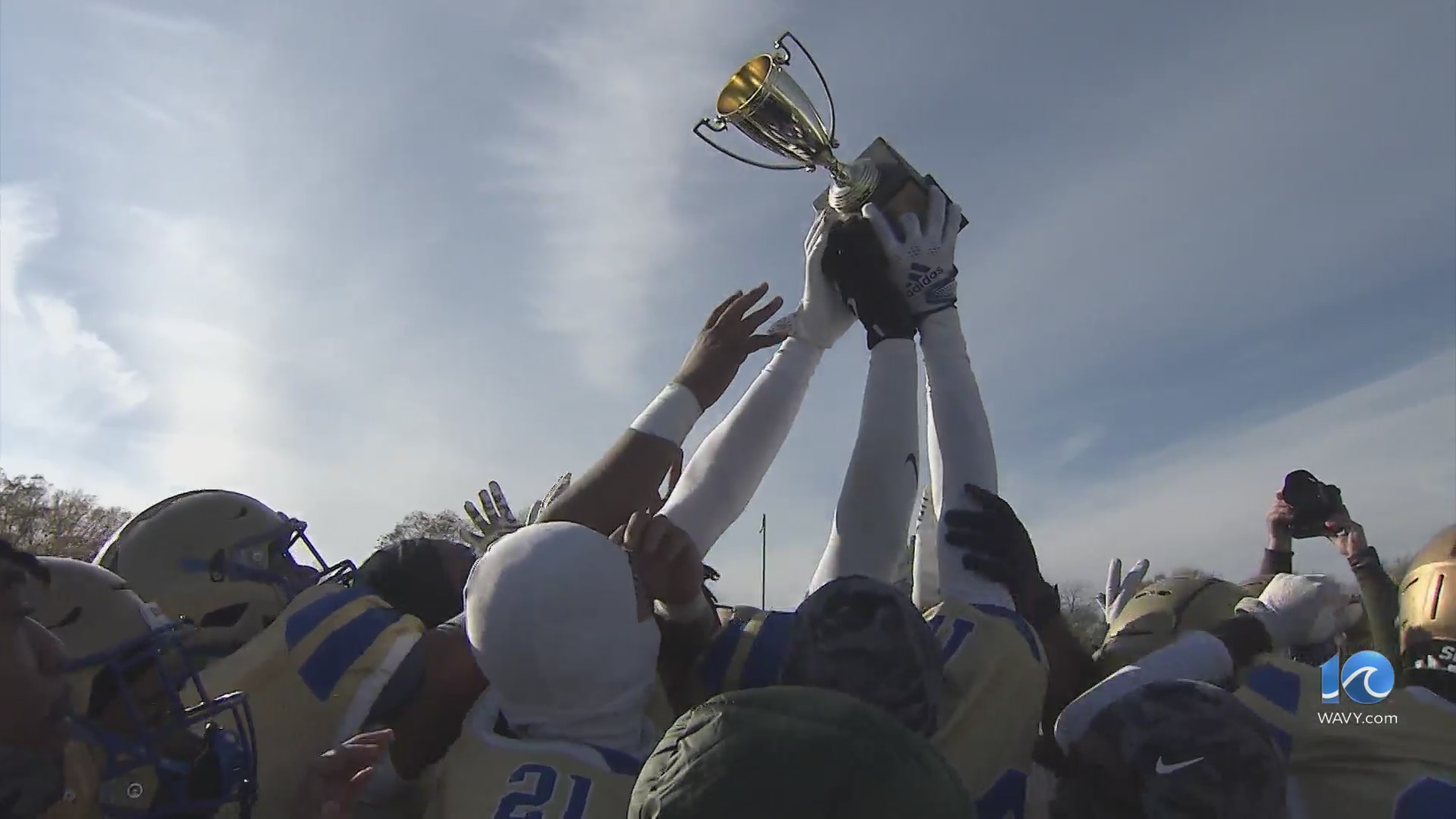 Phoebus win streak extended to 47 after 42-0 Region Championship win against Rival Hampton ...