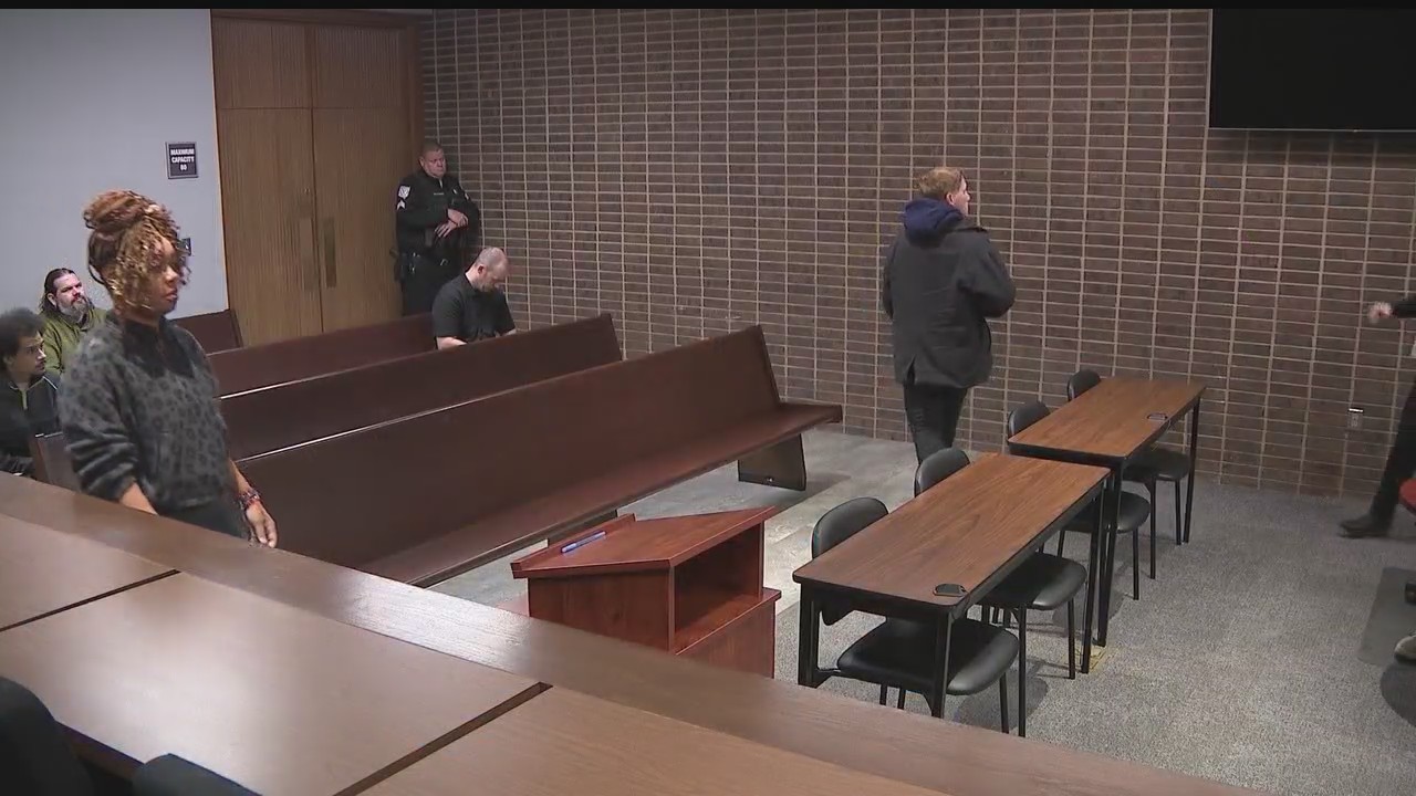 Woman pleads to OVI after running over gravestones – WKBN.com
