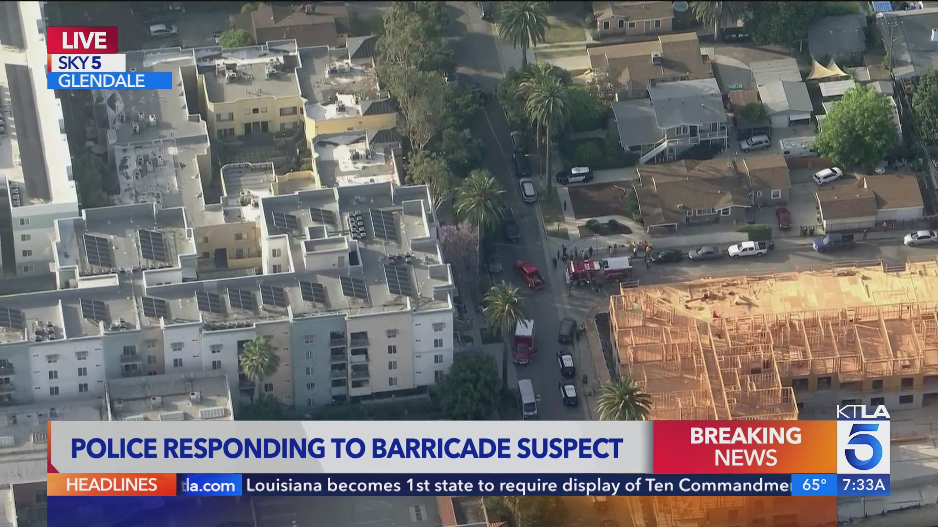 Suspect barricades themself inside Glendale apartment building – KTLA