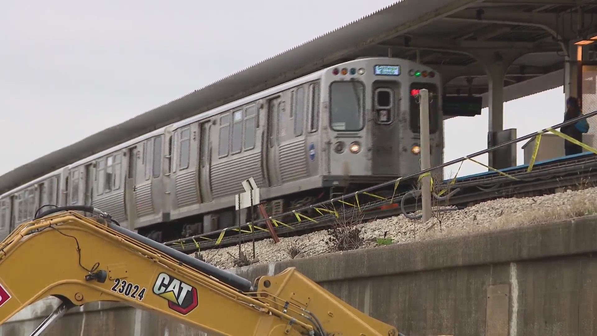 $25M in upgrades begin at CTA Green Line Austin station — WGN Evening ...