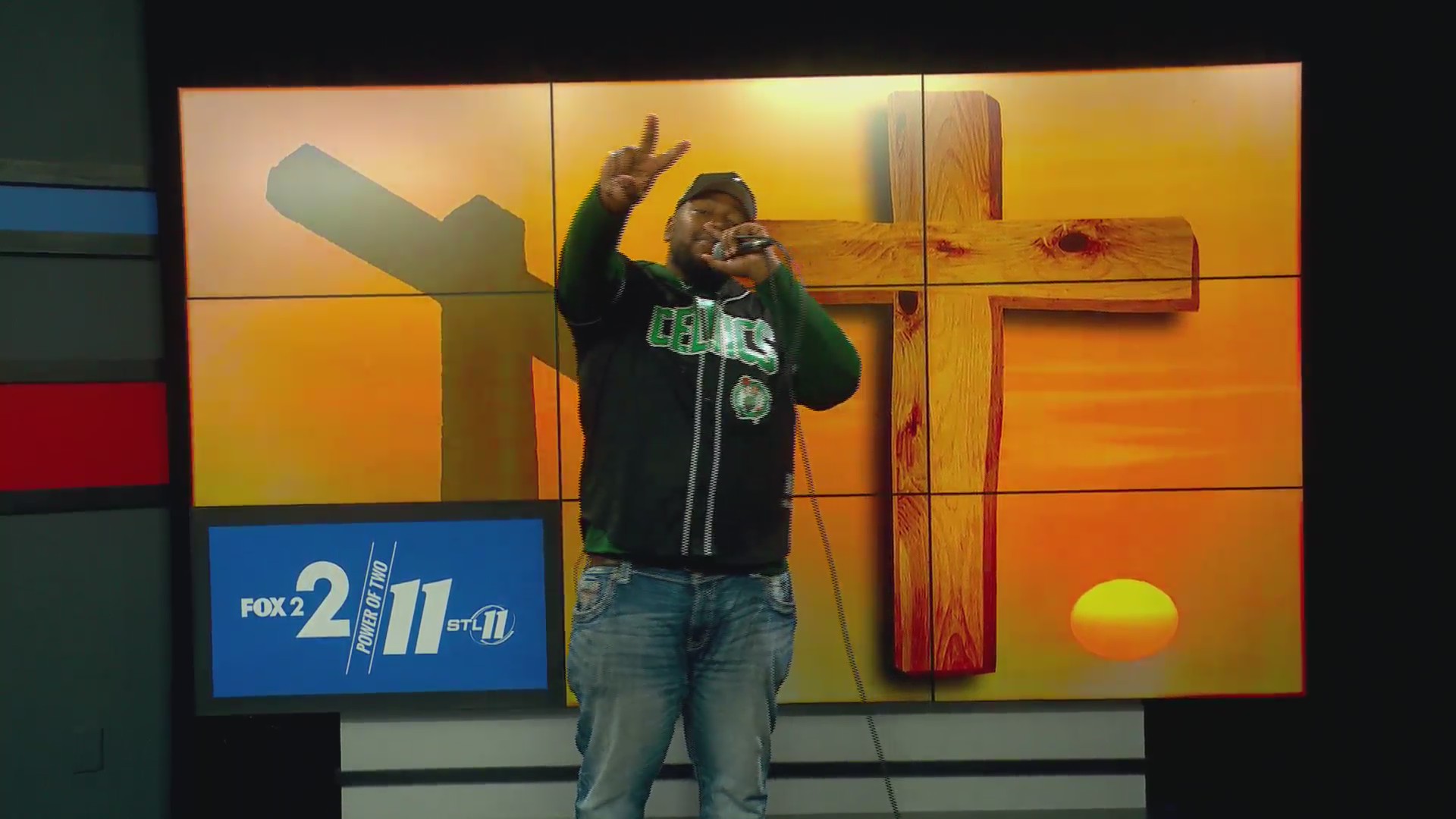 Wake Up STL and AK the Christian Rapper Performs – FOX 2