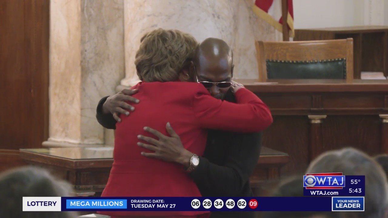 Cambria County celebrates success of mental health treatment court ...