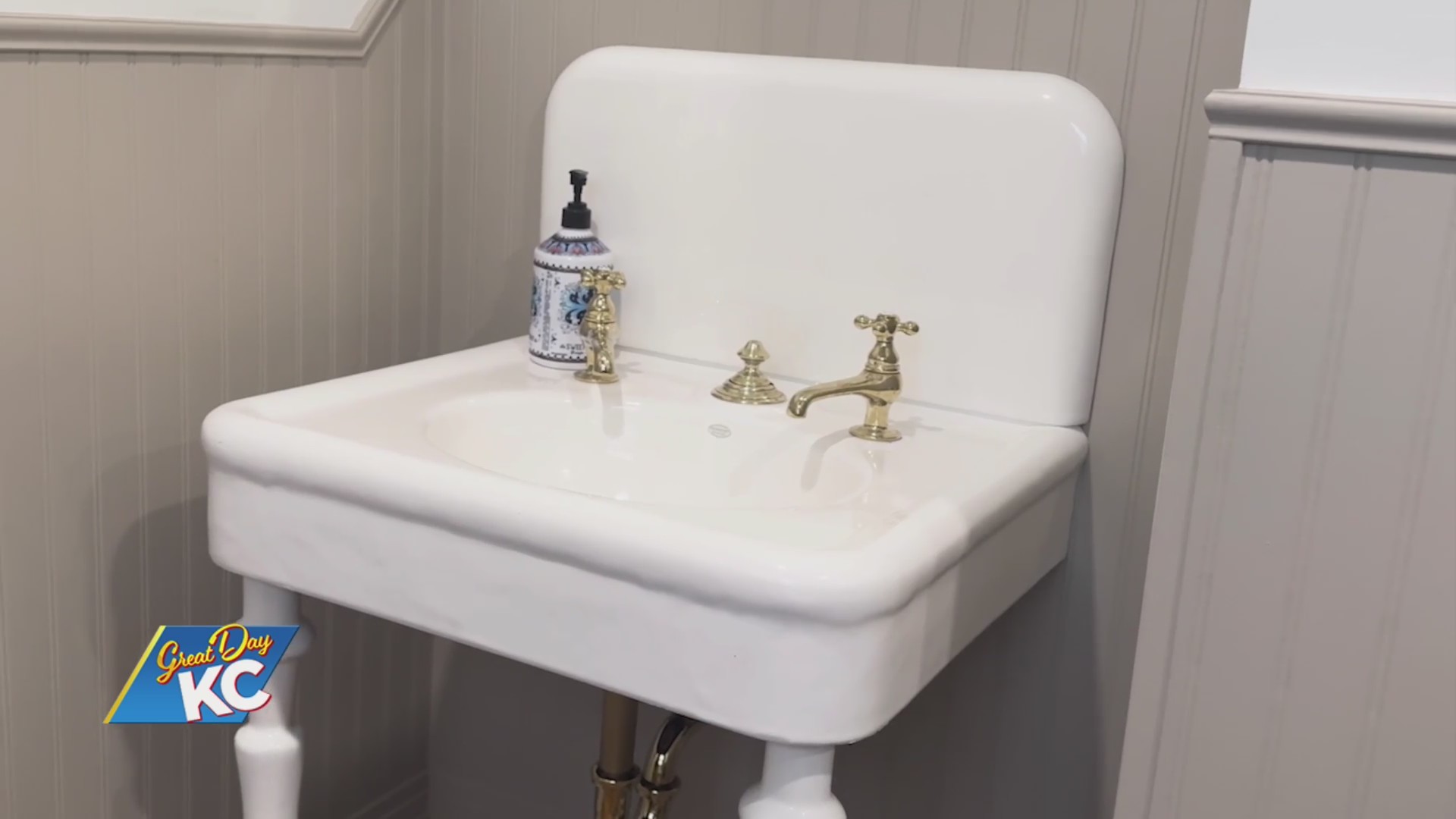 Transform Your Home With Paramount Re-glaze – FOX 4 Kansas City WDAF-TV ...