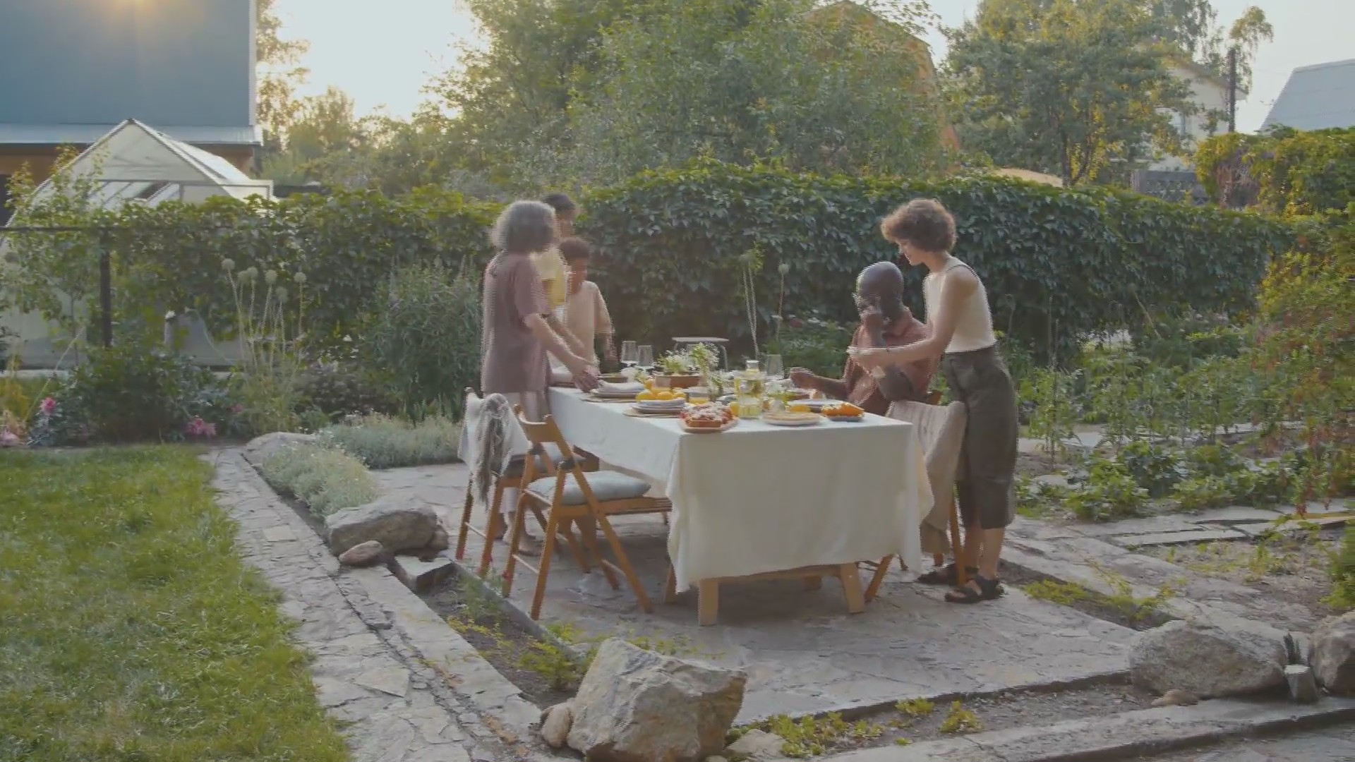 9 at 9: Dina is here and she’s got dinner party tips! – WGN-TV