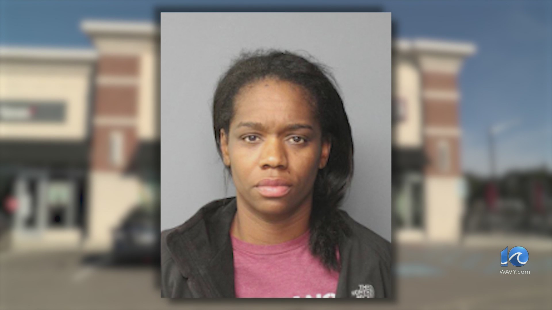 Bond for woman charged in Norfolk MOD Pizza stabbing – WAVY.com