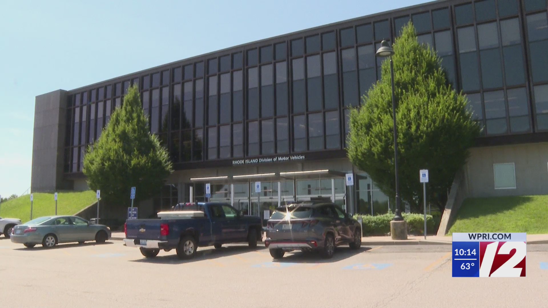 RI DMV warns of ‘surge’ in fraudulent text messages – WPRI.com