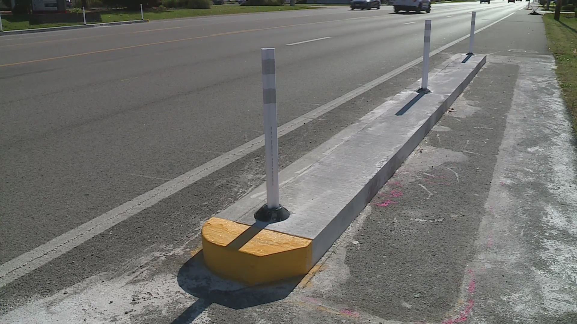 MoDOT halts work on Chesterfield curb bump out islands – FOX 2