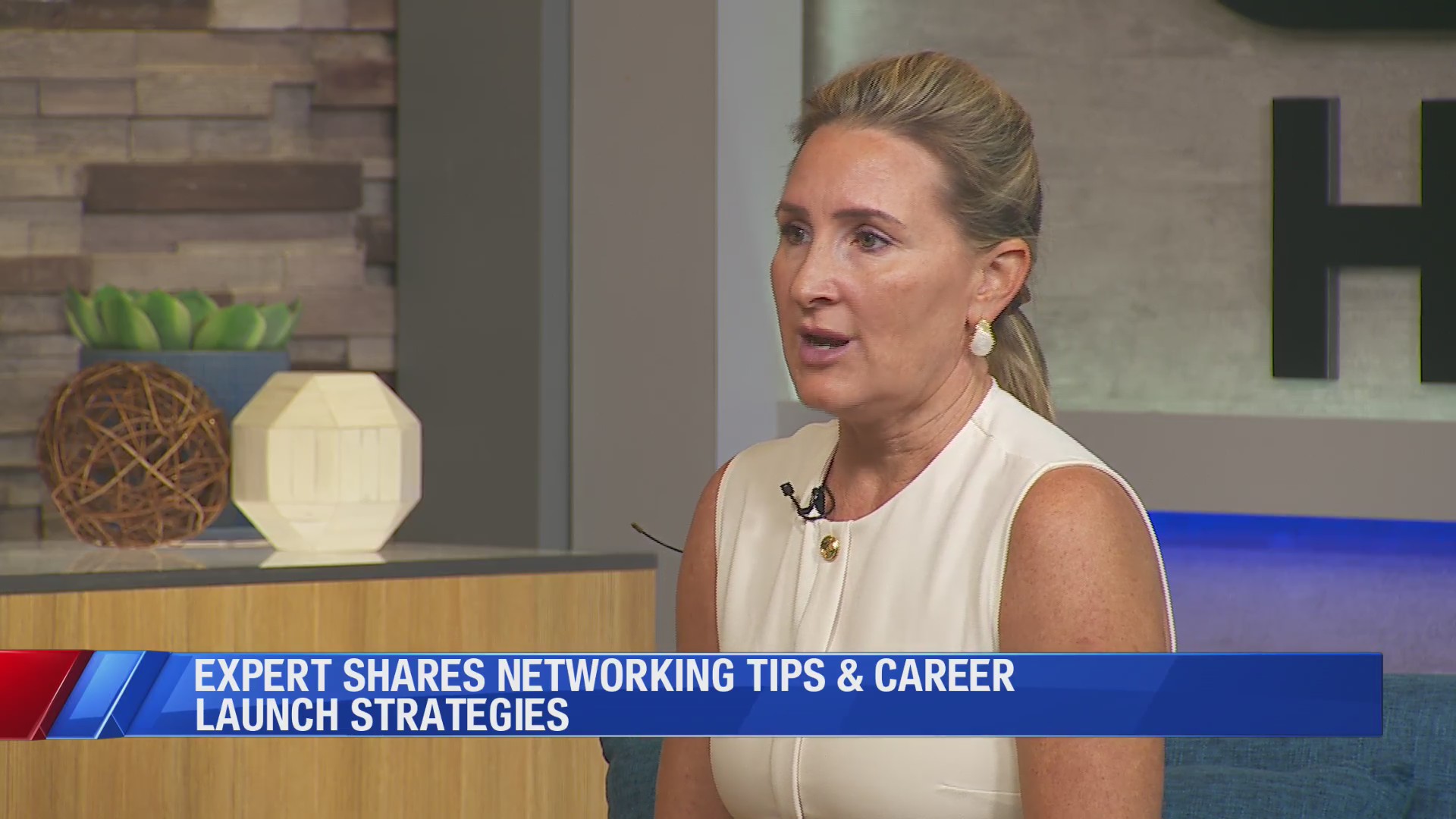 Laura Denson shares job tips for Gen Z launching their careers – CW39 ...