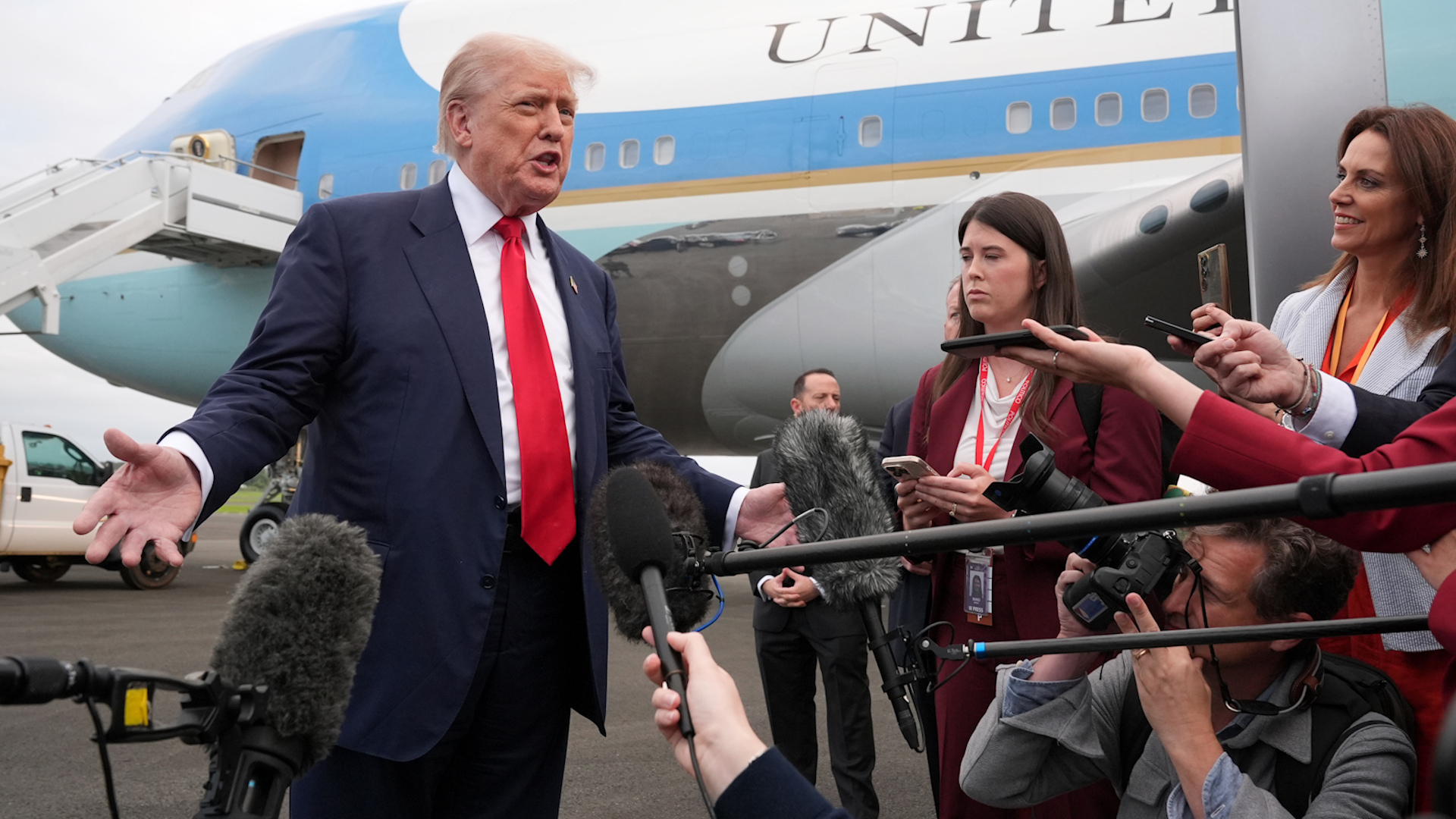 ‘Too early for pardons:’ President Trump on Ghislaine Maxwell – FOX 2