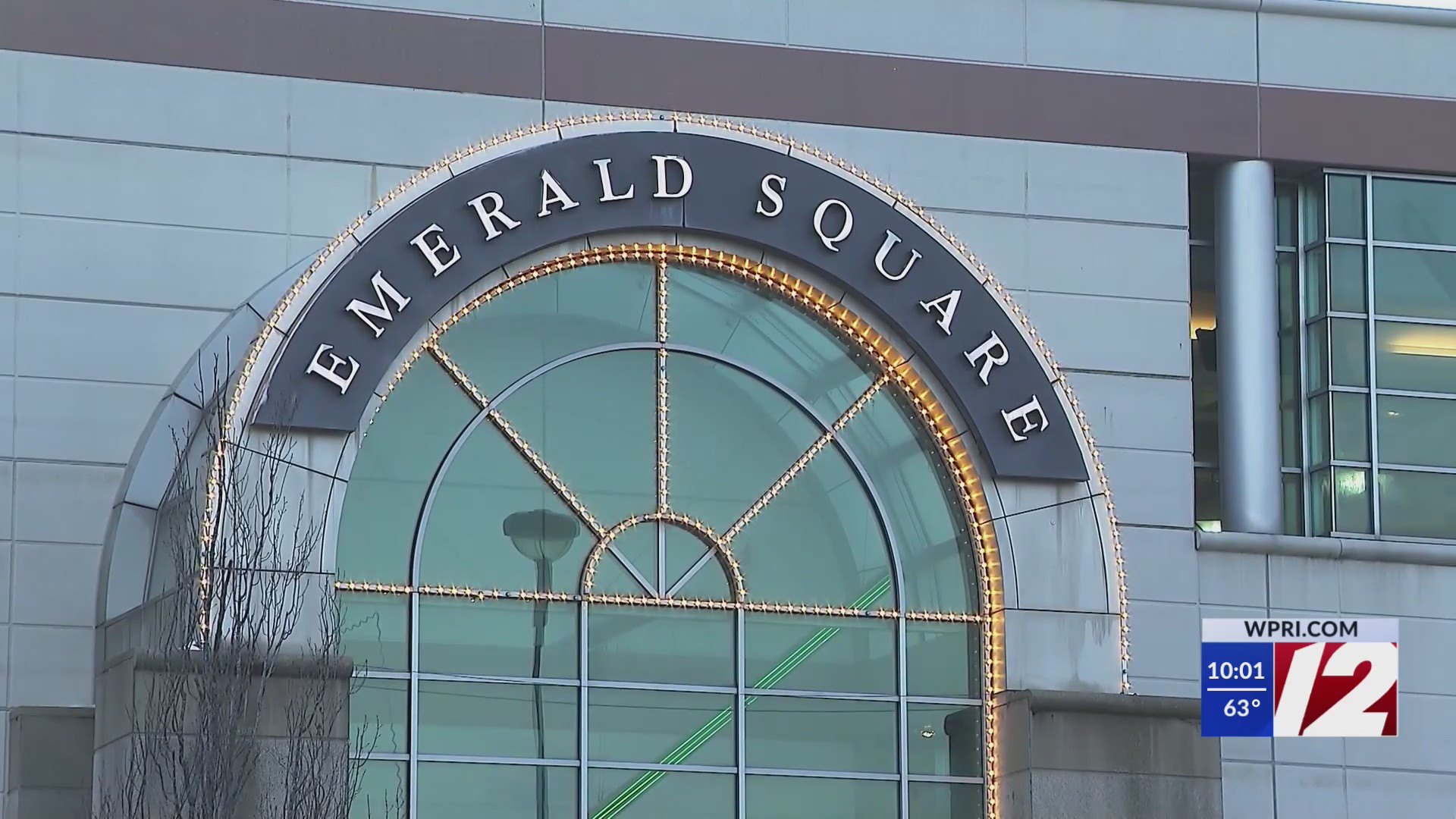 Will a black box theater move into the Emerald Square Mall? – WPRI.com