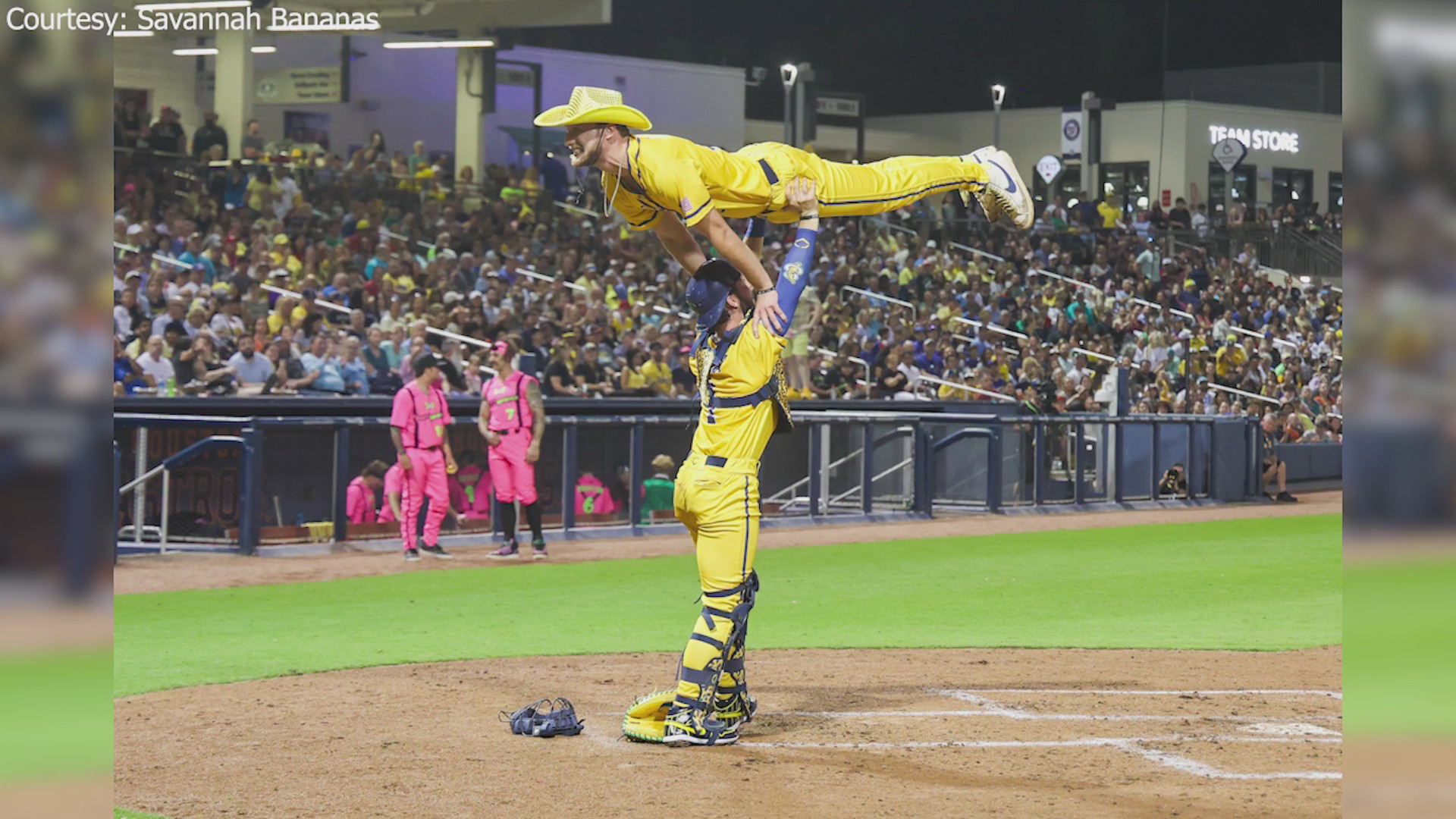 Party Animals Pitcher Drew Gillespie details Savannah Bananas’ ‘fans ...