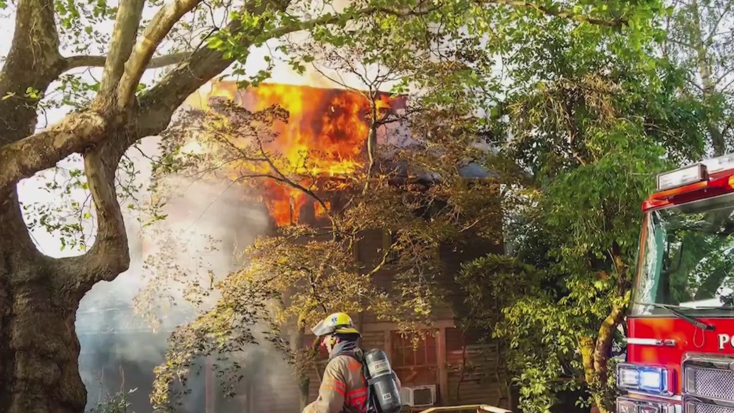 Backyard barbecue grill causes fire that spread to two North Portland ...