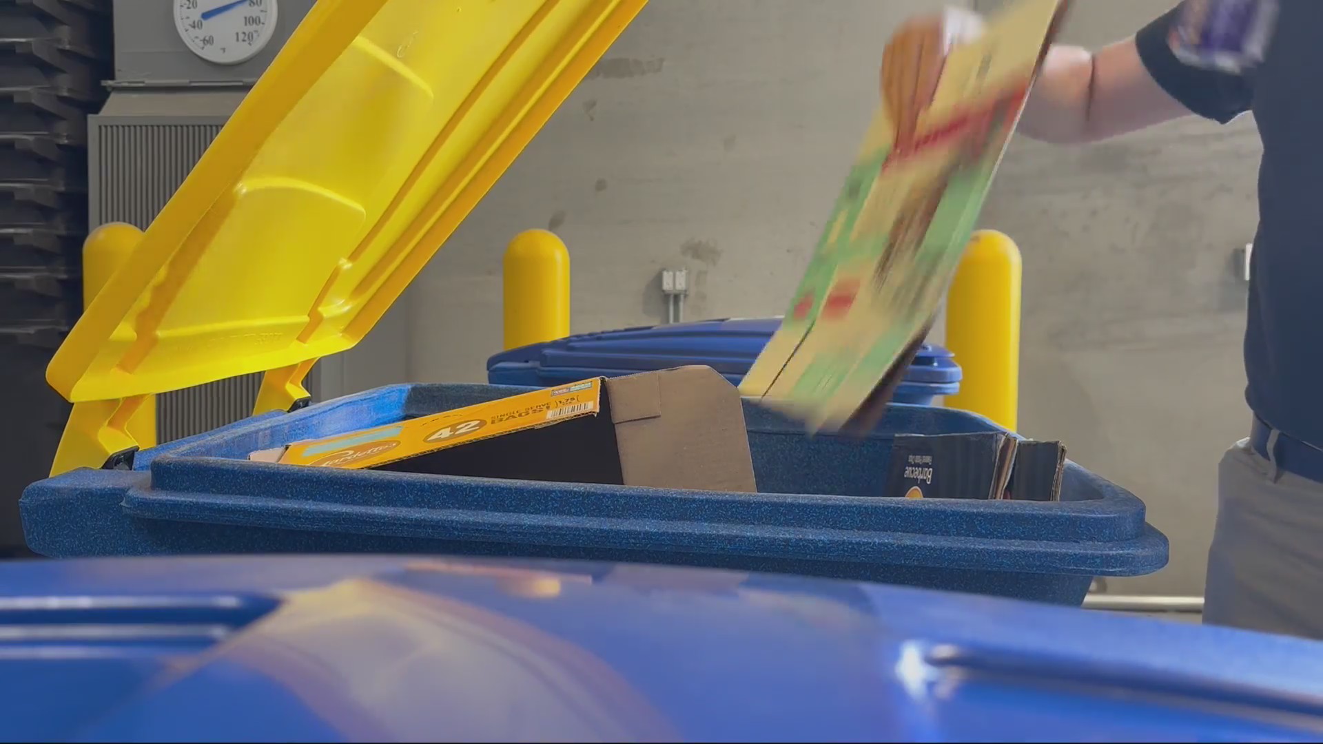 City of Des Moines hopes to reduce recycling violations through ...