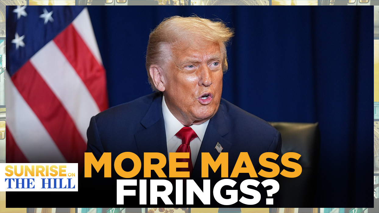 White House THREATENS Mass LAYOFFS Ahead Of LOOMING Shutdown, Dems ...