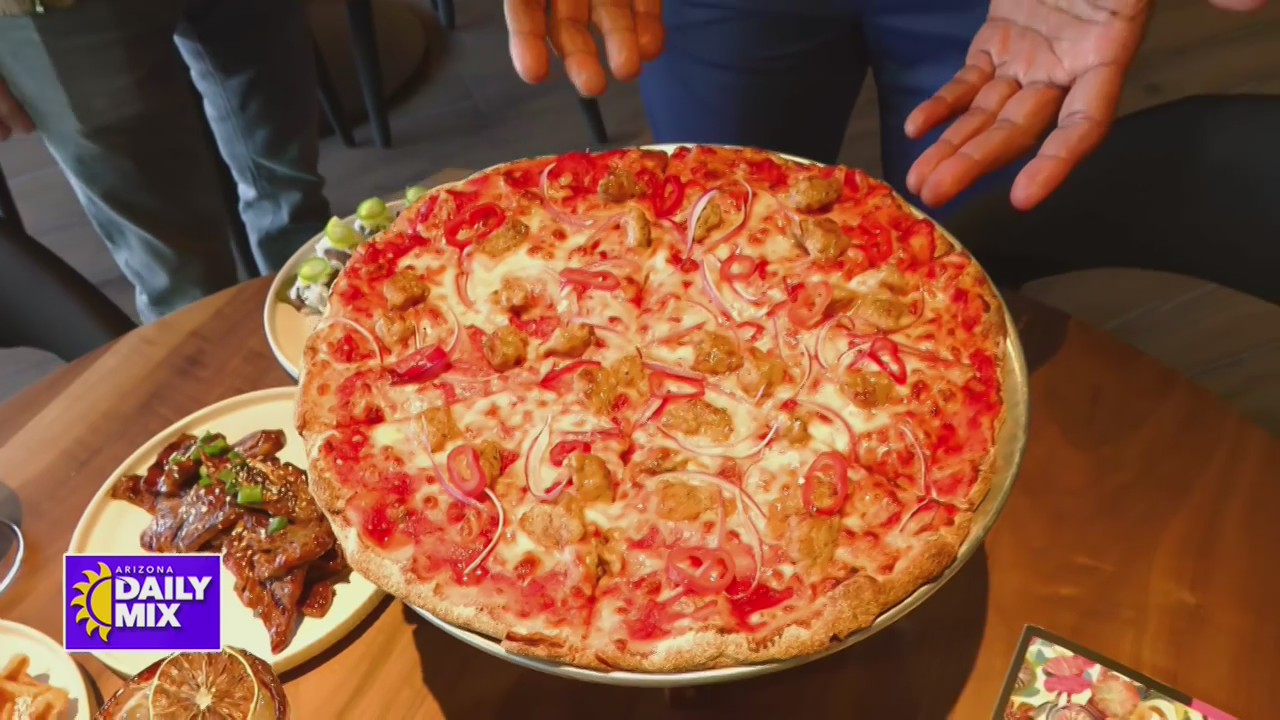 Electric Pickle opens in Tempe with pickleball courts, restaurant – CW7 ...