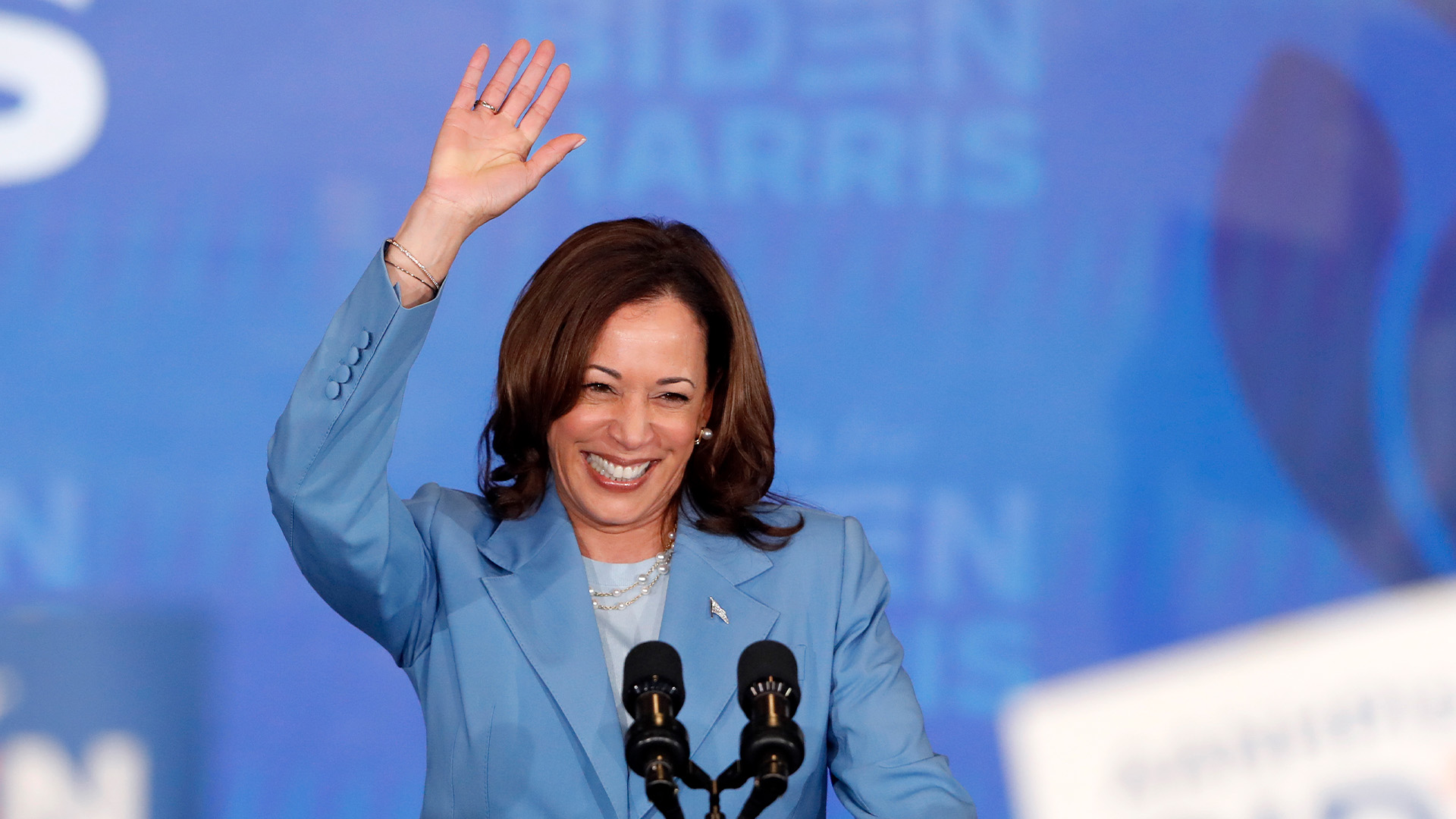 Vote Latino pledges $44M for Harris; Endorsements rolling in for Harris – WGN Radio 720 ...