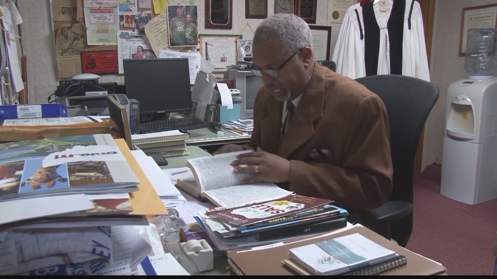 Bishop Darrell Cummings Honored with Key to the City for 34 Years of ...