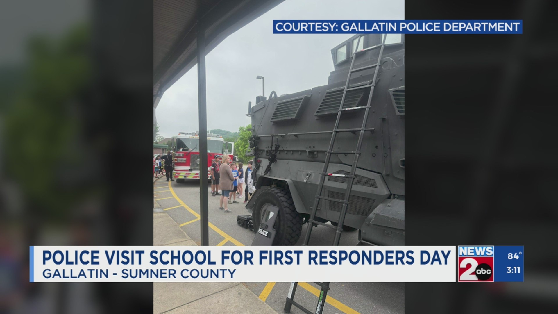 Gallatin police visit local elementary school for First Responders Day ...