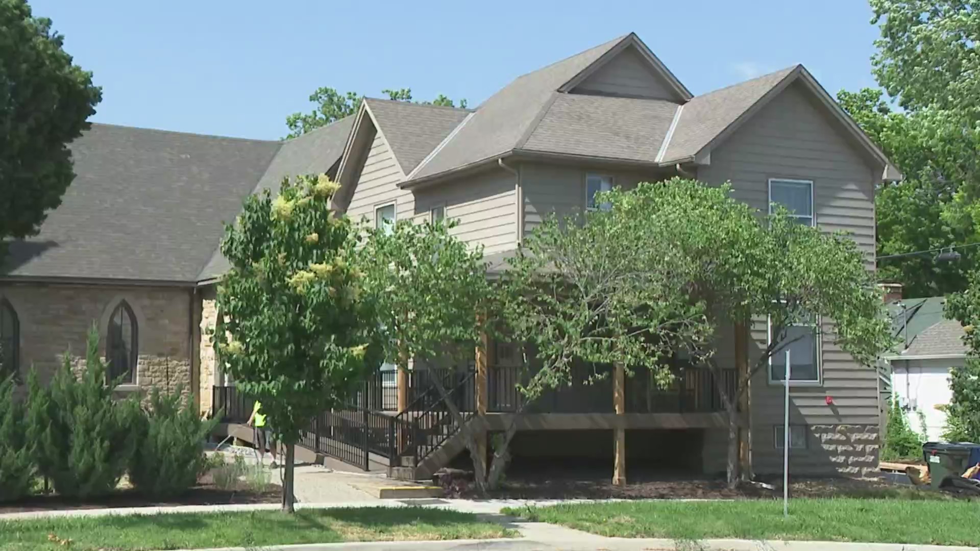 Nonprofit opens sober group home for women in recovery – FOX 4 Kansas City WDAF-TV | News ...