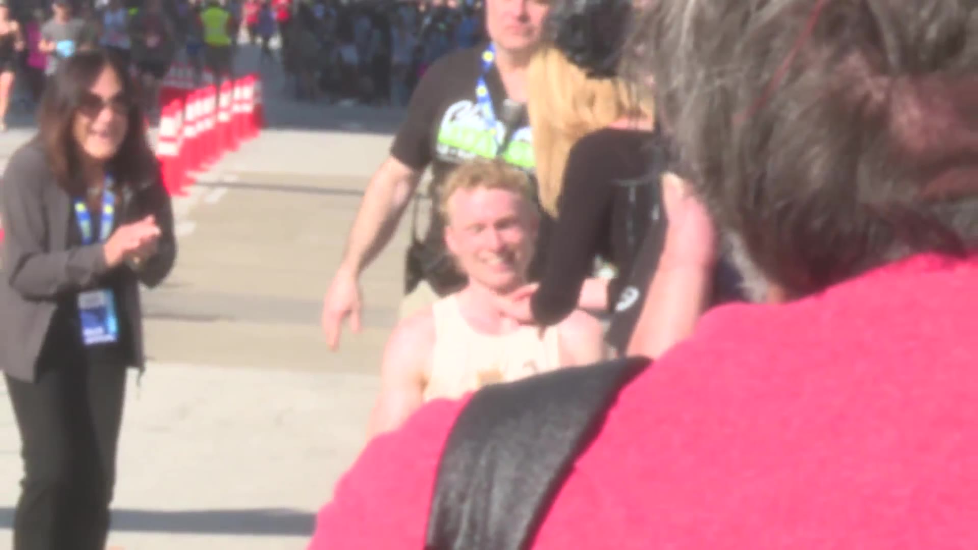 WATCH: Marriage proposal at CLE Marathon finish-line – Fox 8 Cleveland WJW